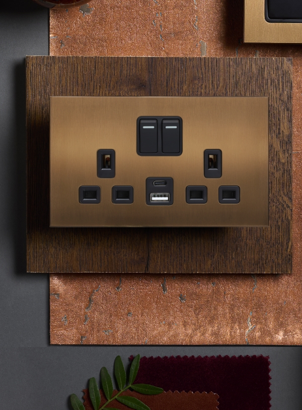 Sockets RetroTouch Light Switches & Plug Sockets